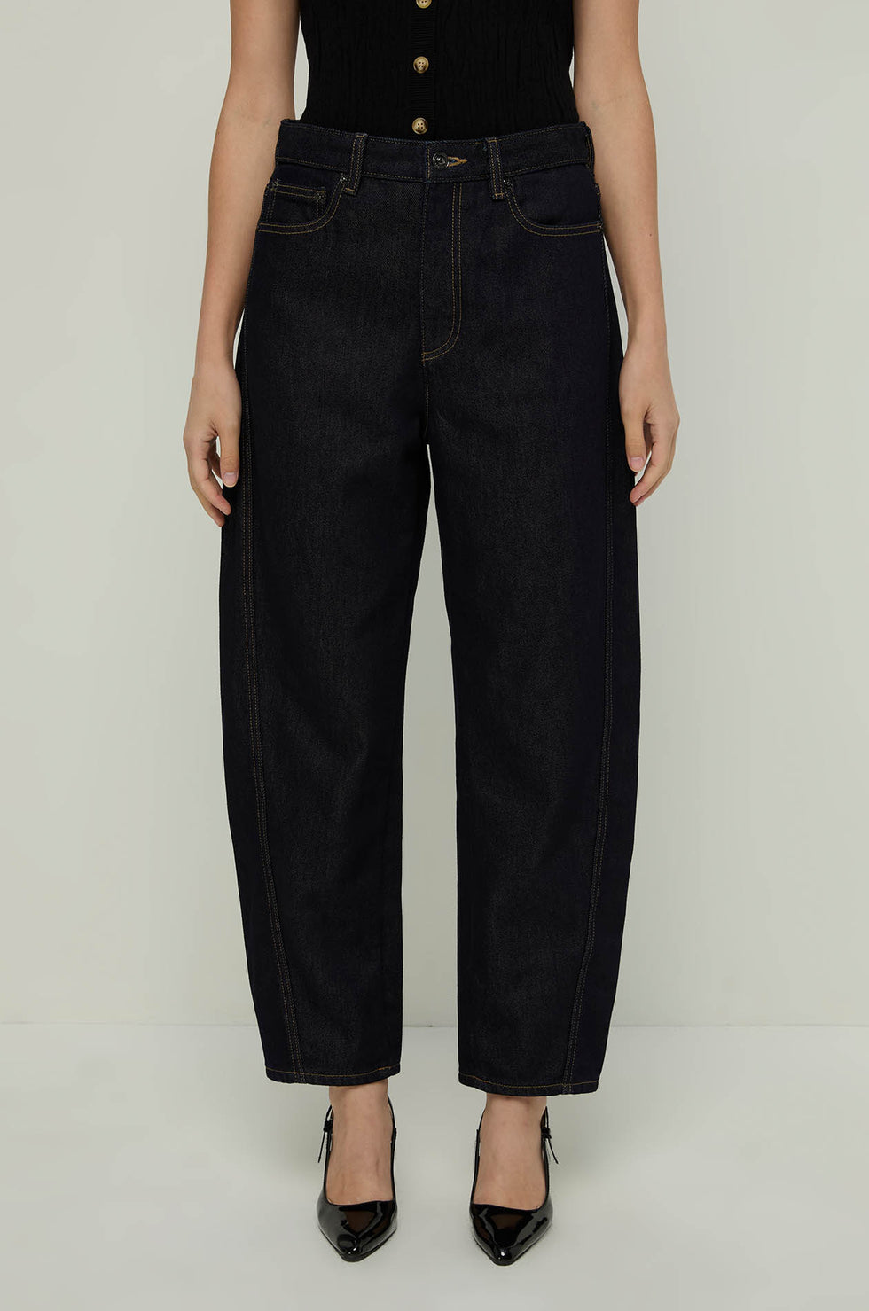 HIGH-RISE CURVED LEG JEANS – Royal Ivy Regatta Official Store